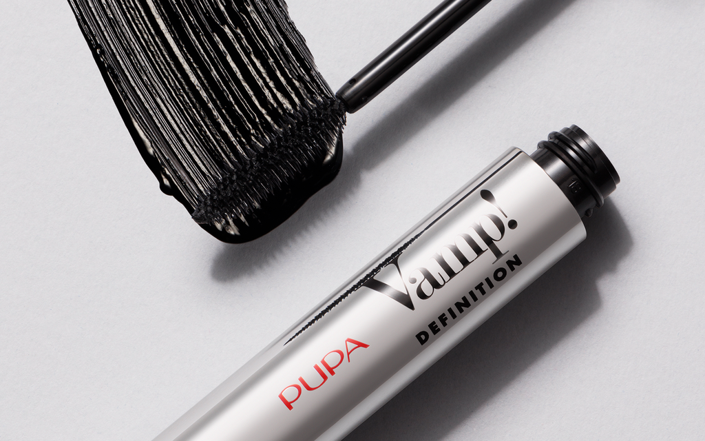 VAMP! DEFINITION MASCARA - Volum extrem, gene definite. - PUPA Milano